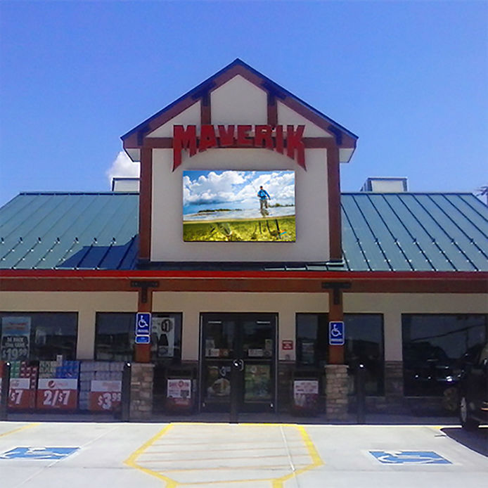 With the help of Kaysville’s RevelTV, traditional business signs go ...